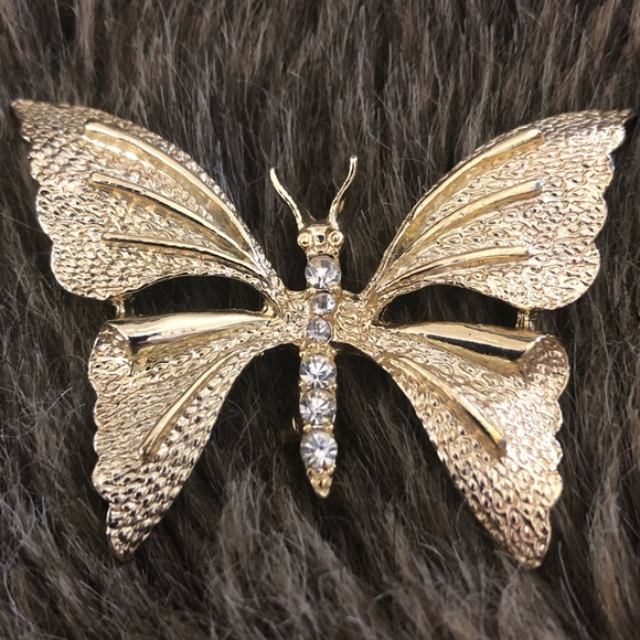 Vintage | Jewelry | Vintage Gerrys Gold Butterfly Stone Accent Brooch ...